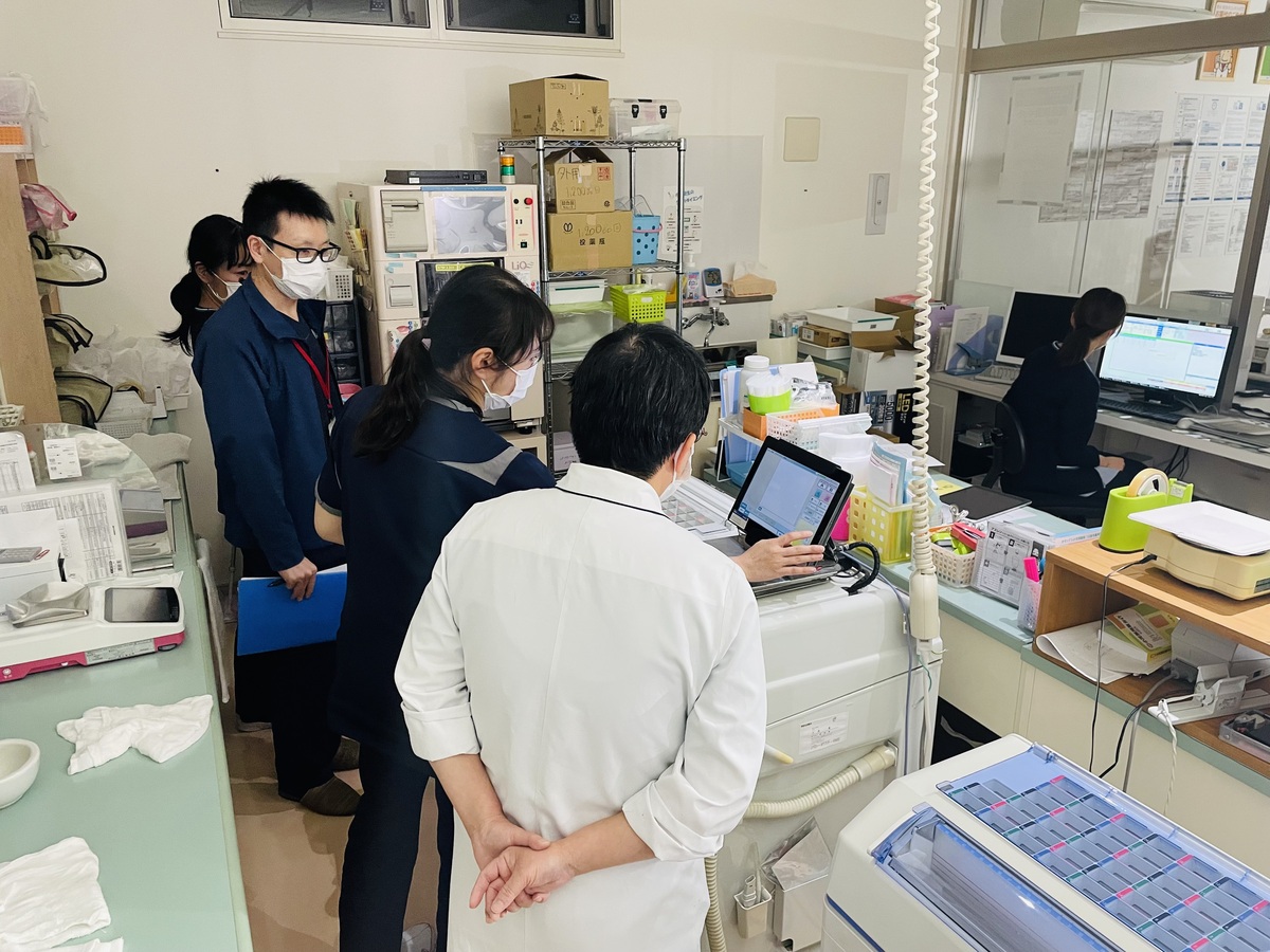 12/26西25条店（帯広市）にて「災害救援車」を使用した災害訓練を実施いたしました 新着情報｜ナカジマ薬局